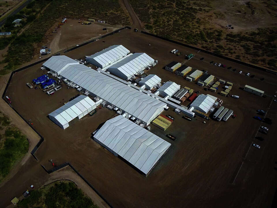 Texas firms set to cash in on ICE camps, Pentagon spending
