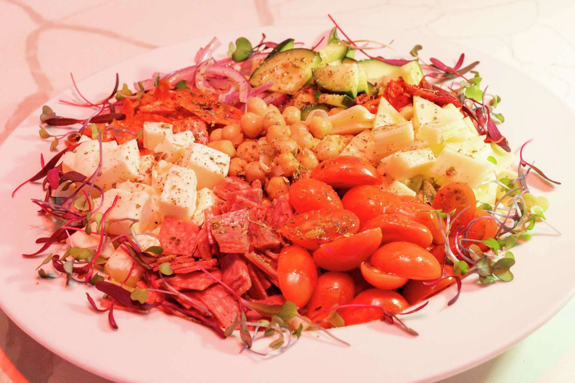 Montrose Country Club opens in Houston with restaurant and pool