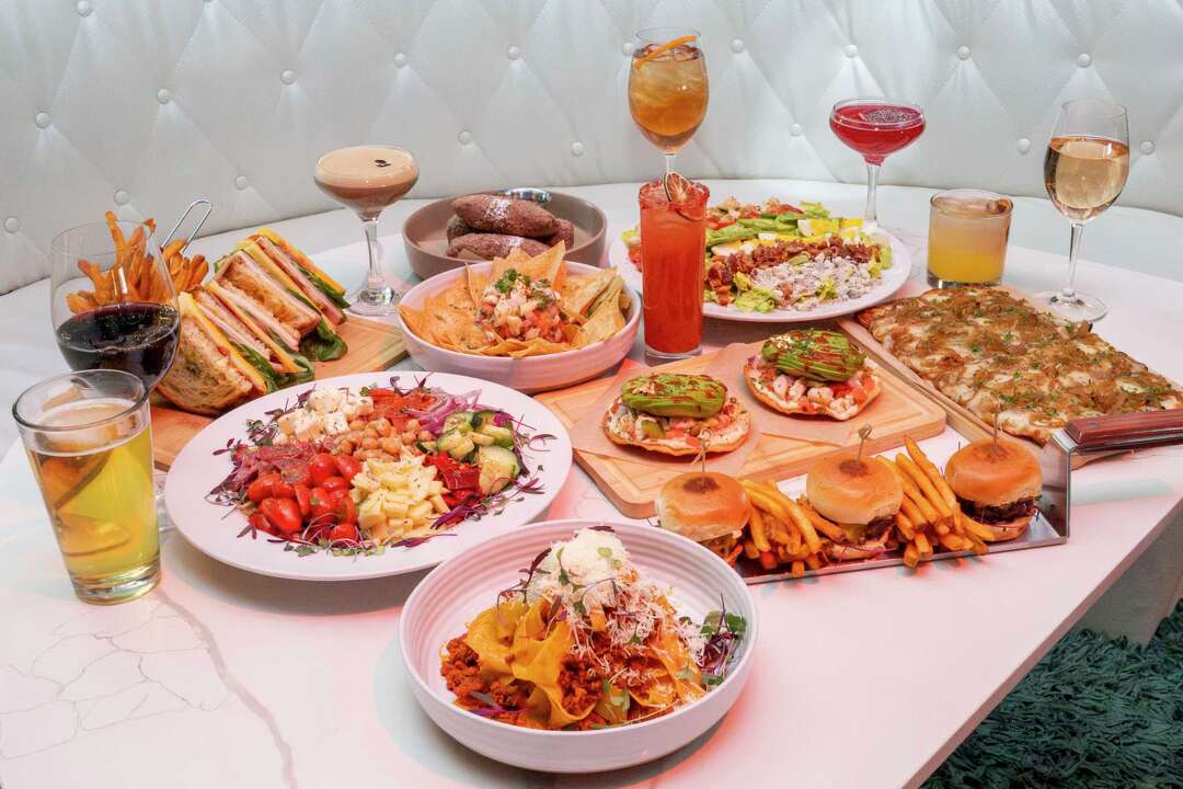 Montrose Country Club opens in Houston with restaurant and pool