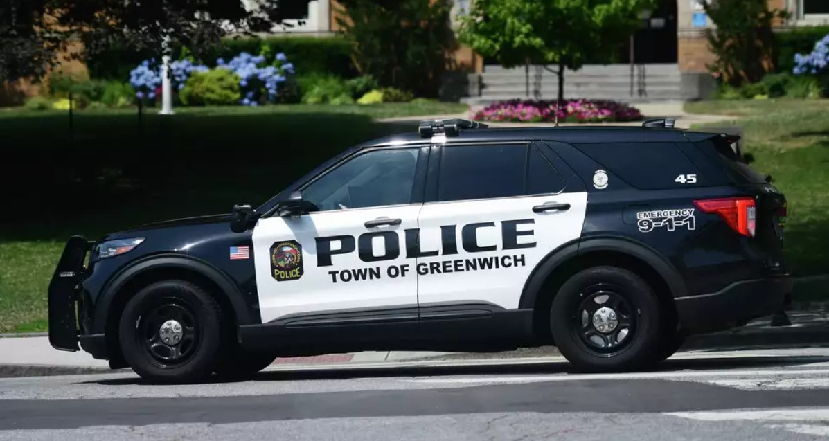 Greenwich burglary suspect tied to smoke shop break-ins in CT: Warrant