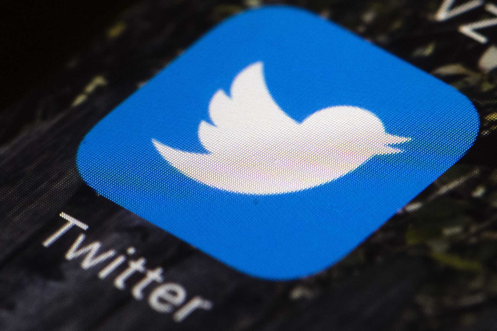 Review: CNN docuseries ‘Breaking the Bird’ explores Twitter’s rise