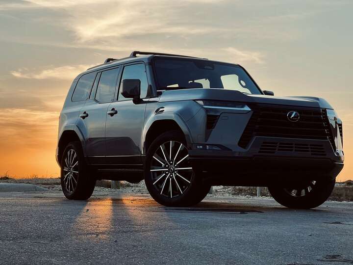 Lexus GX550 luxury SUV review