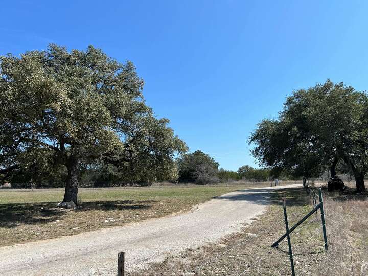 Von Erich wrestling family shares look at 70-acre Texas ranch