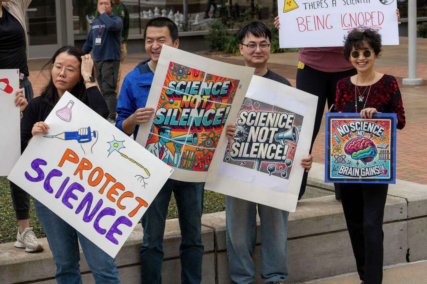 Texas Medical Center sees protest against NIH funding cuts