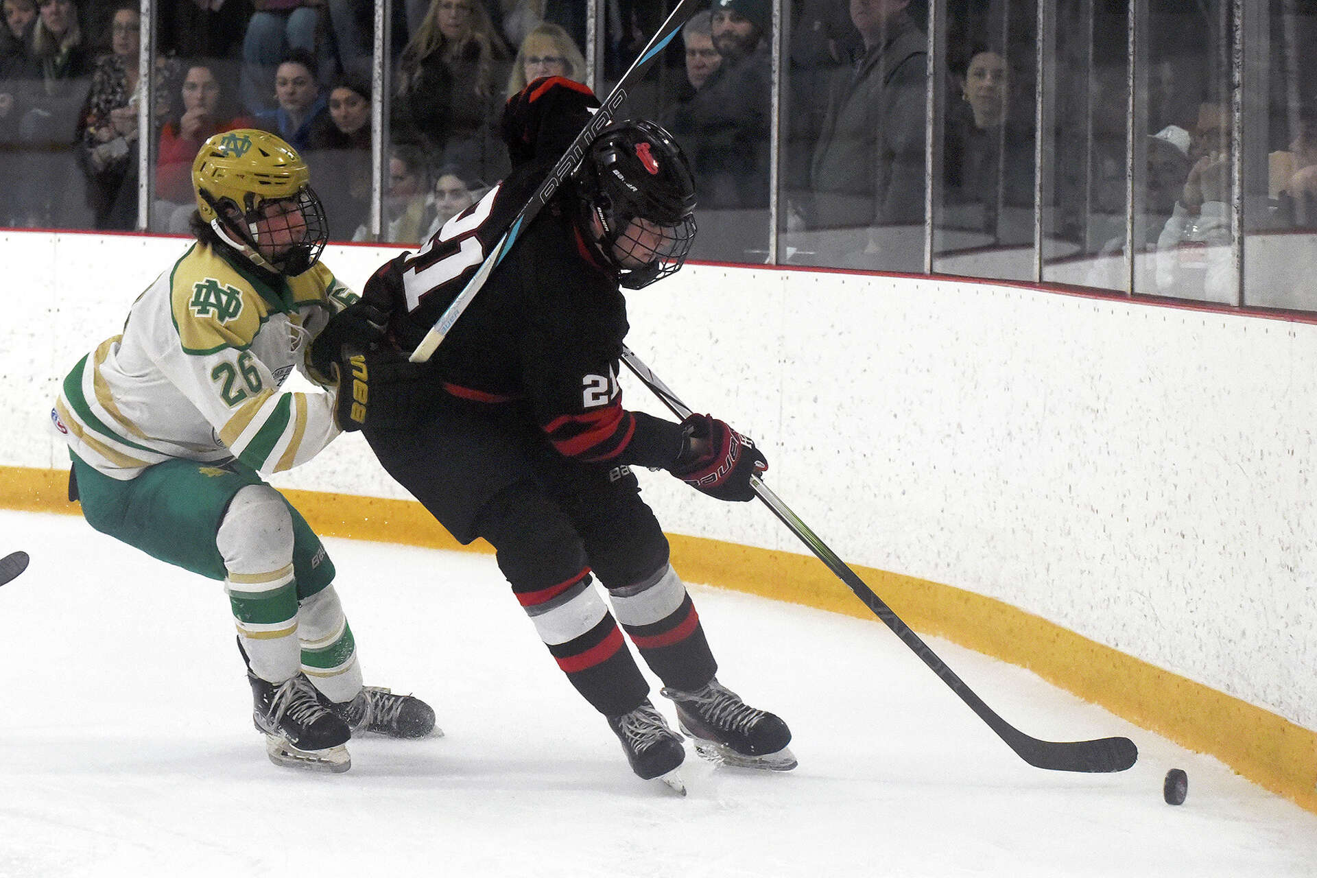 Fairfield Prep boys hockey beats Notre Dame-West Haven in SCC final