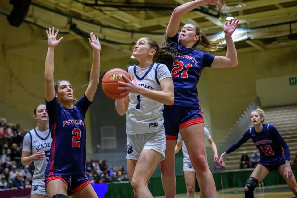 Albany Academy girls' basketball claims Section II Class A title