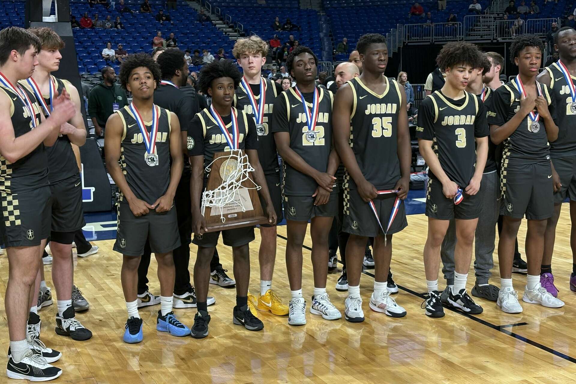 Jordan High School: Warriors' rally falls short in title game