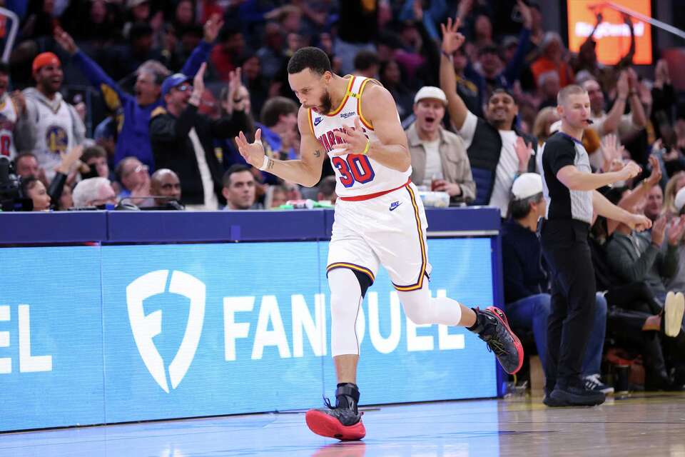 Steph Curry’s 4,000 3s: From a shy rookie to Warriors’ ‘sniper’