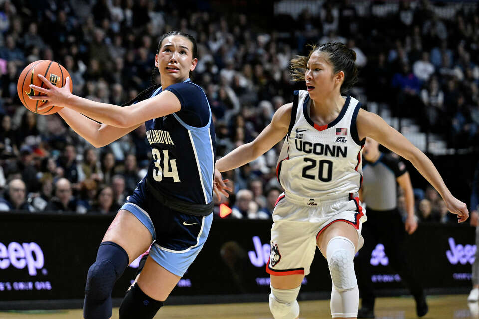 Kaitlyn Chen adds March Madness experience to UConn women's basketball