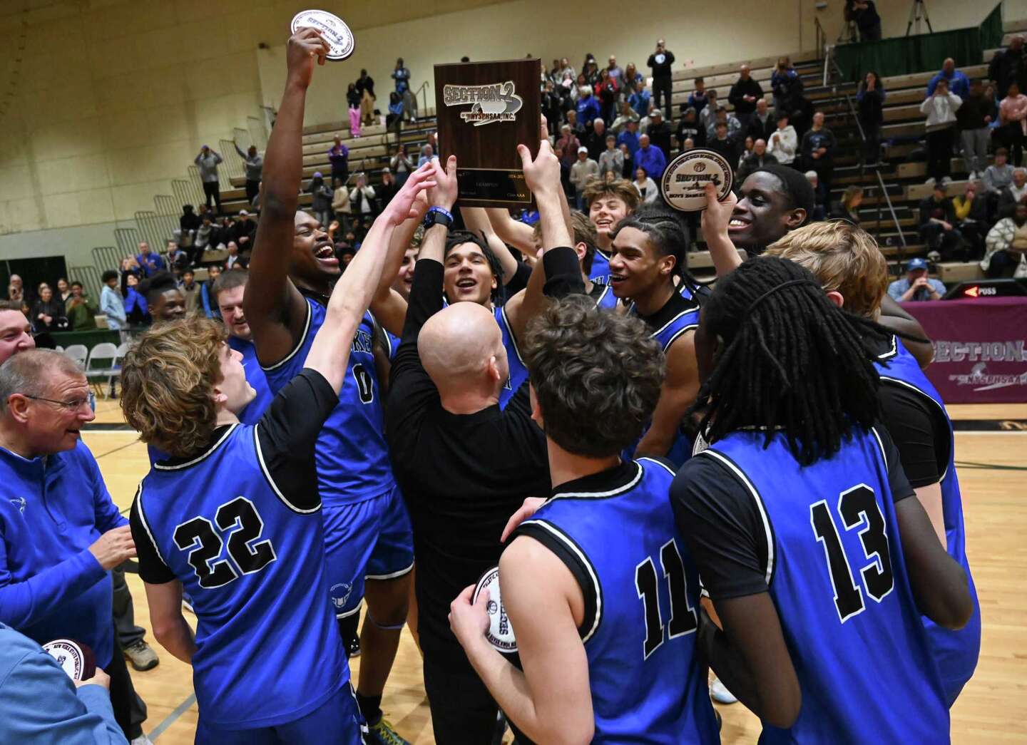 Shaker boys' basketball heads to NYS Class AAA semifinals