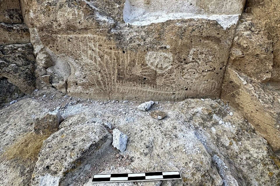 Vandals destroy ancient California artifacts, evade arrest