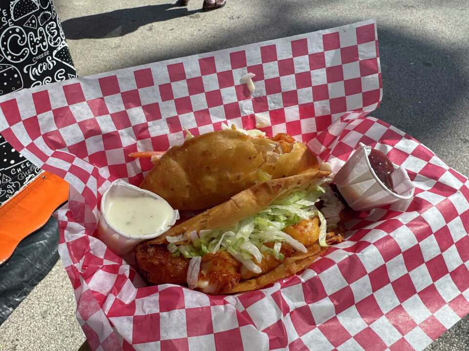 The best food at Houston rodeo: Trill Tenders, funnel cake and more