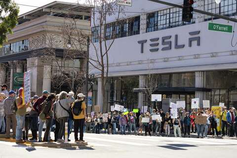 Bay Area Tesla owners breaking up with Elon Musk by trading in cars