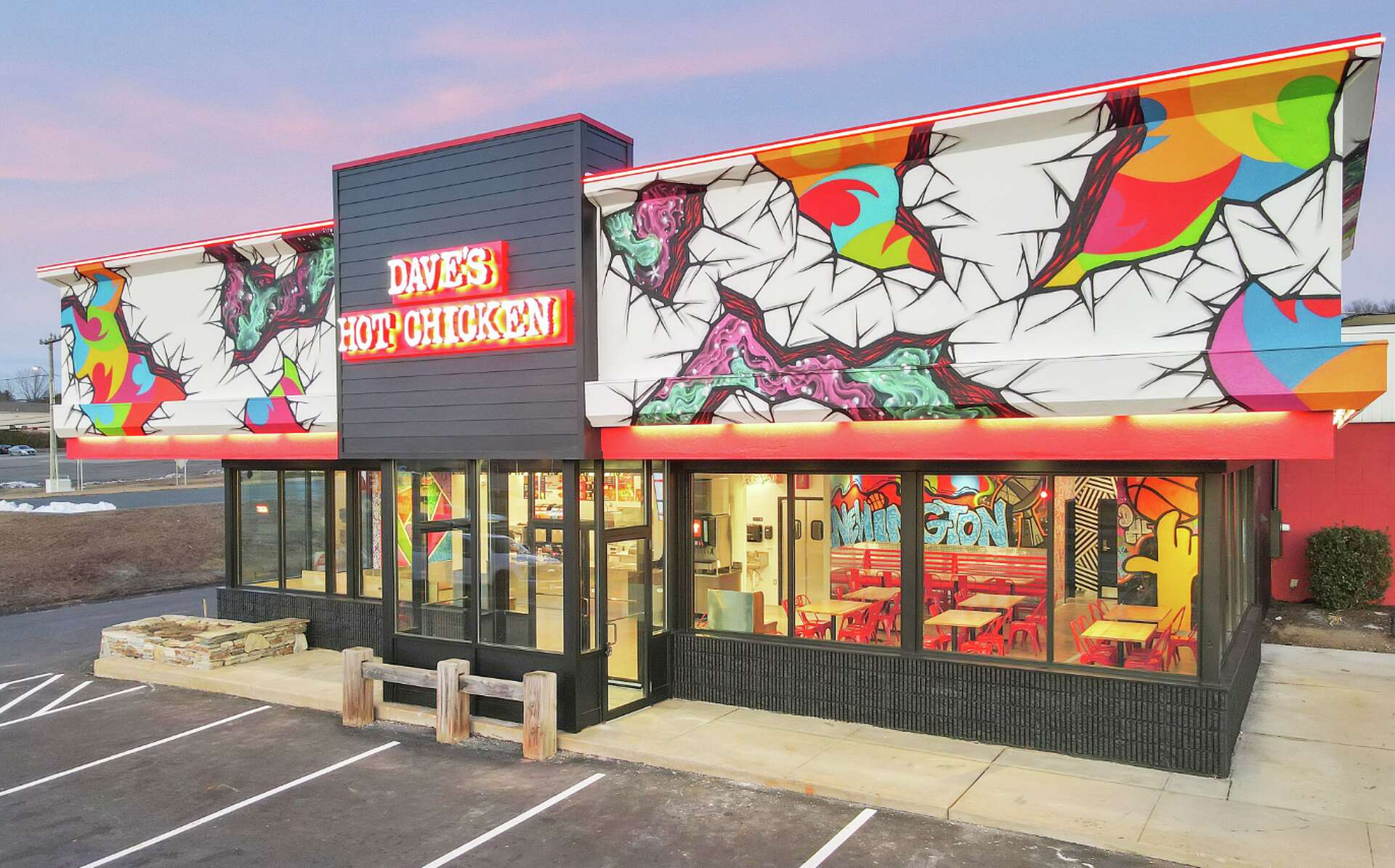 Dave's Hot Chicken in Newington to open Friday