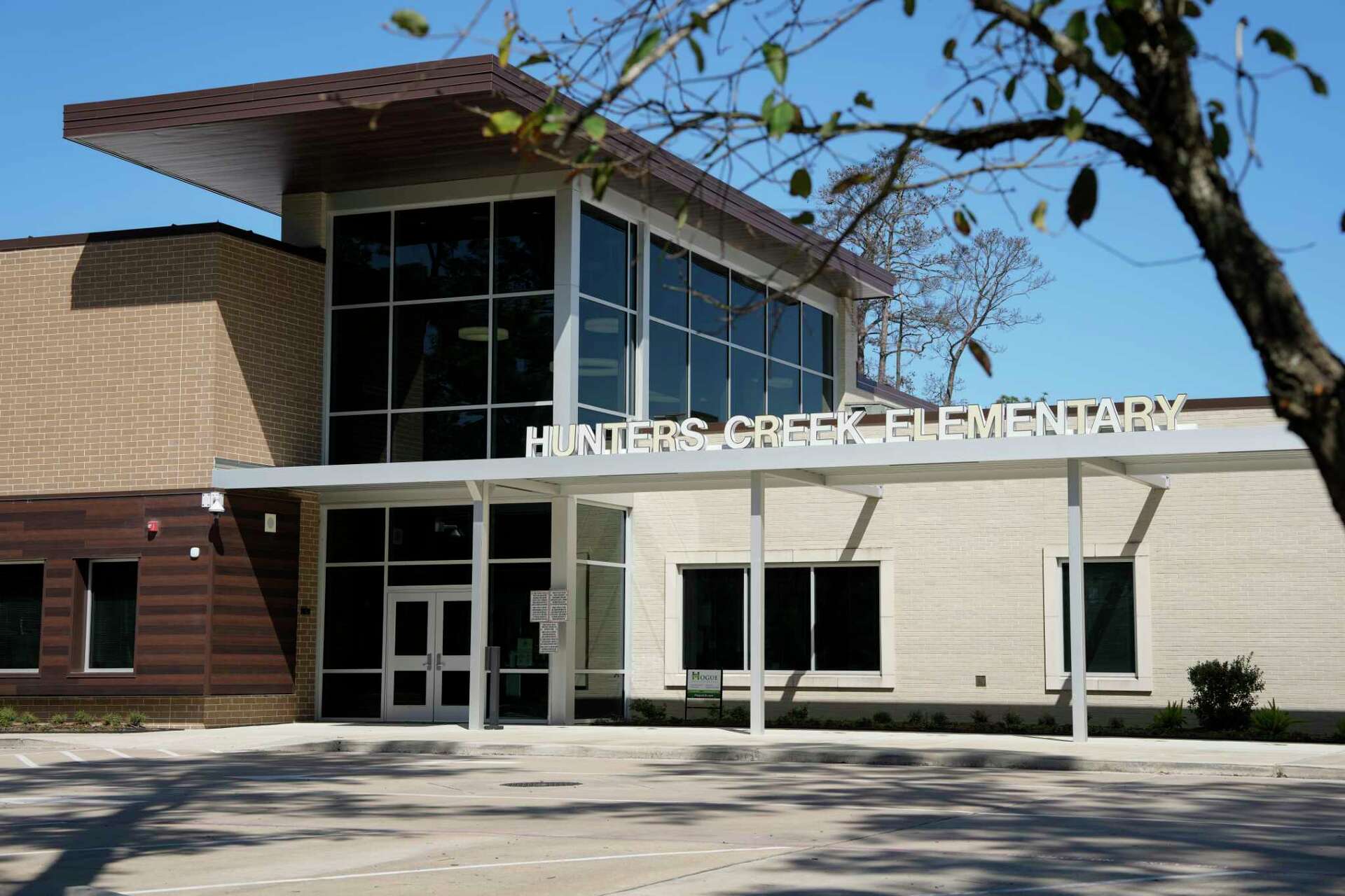 Hunters Creek Village named wealthiest town in Texas