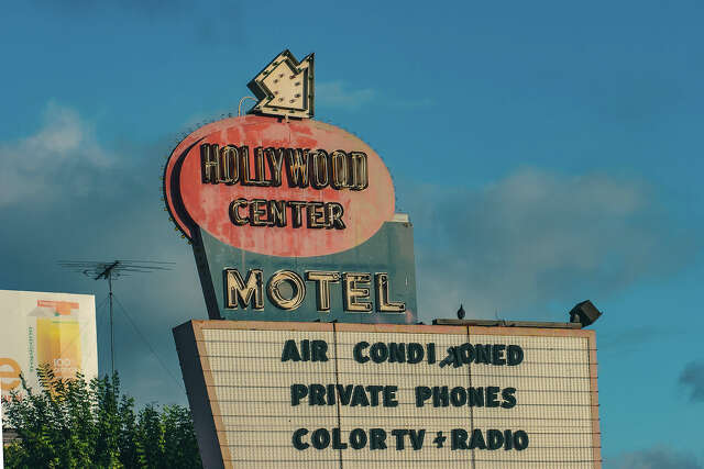 121-year-old motel burns down in Hollywood fire