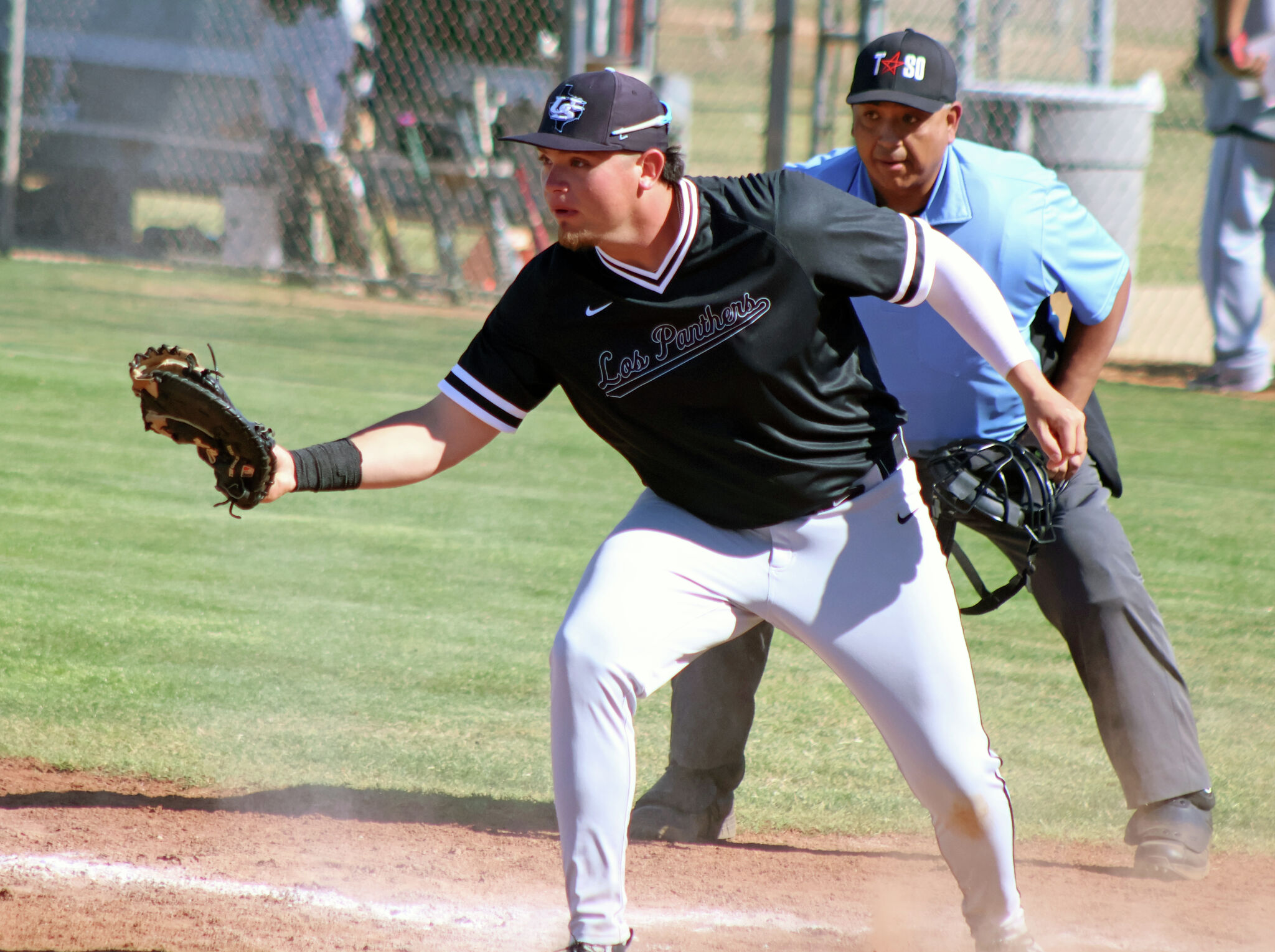 United opens league play as District 30-6A baseball action heats up