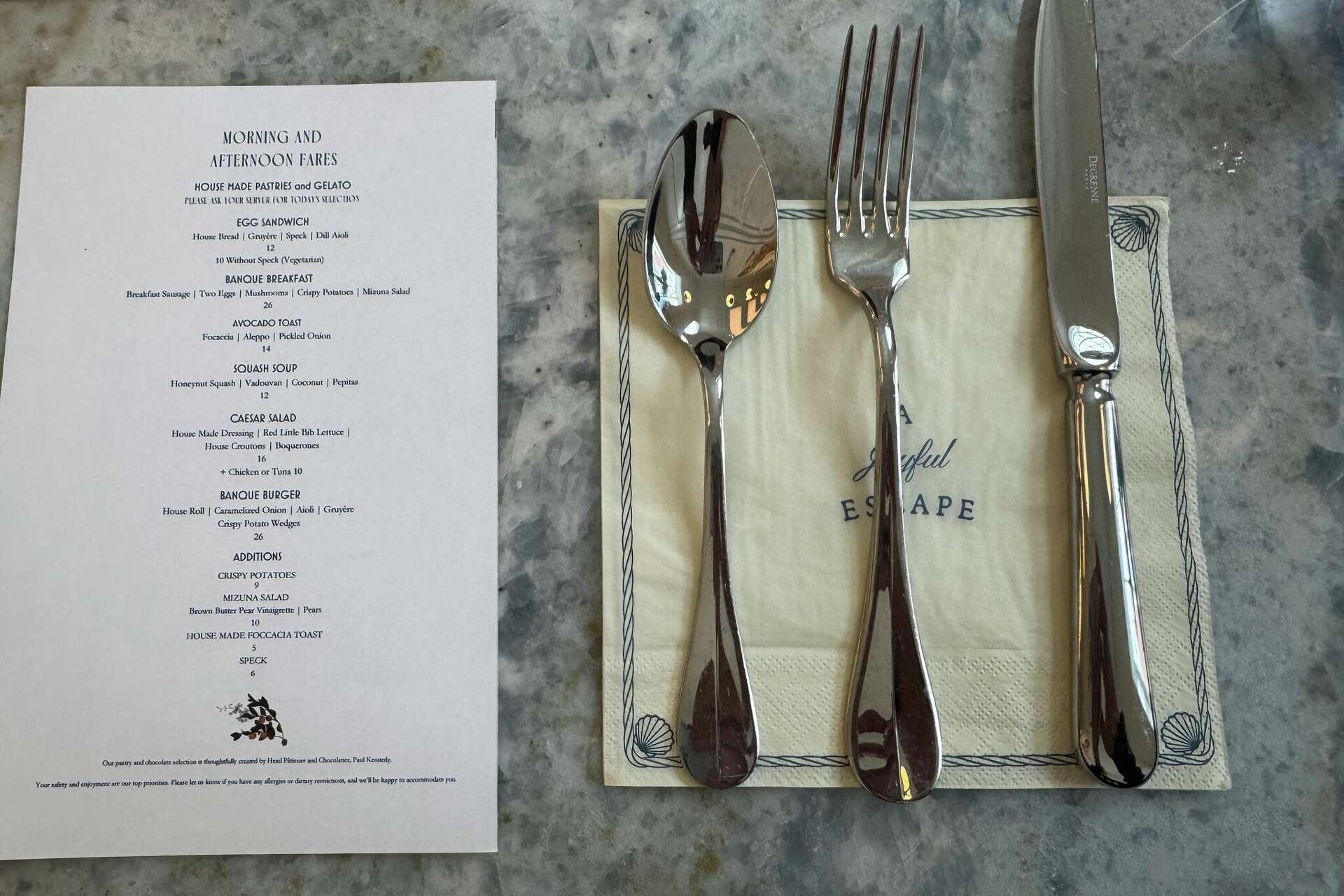 Banque review: Hudson restaurant stuns but menu is uneven