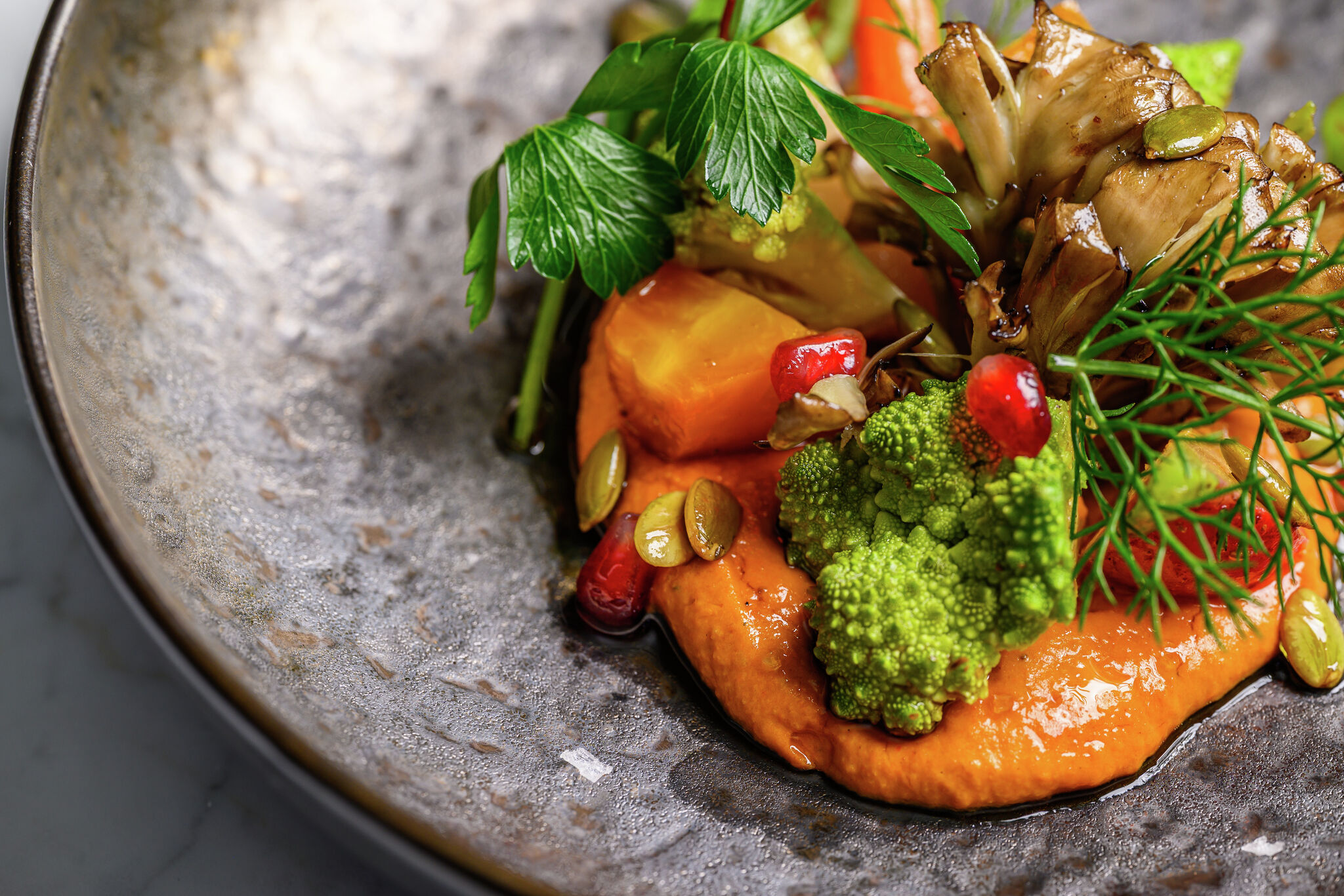 La Plage restaurant opens in Mystic's new Delamar hotel