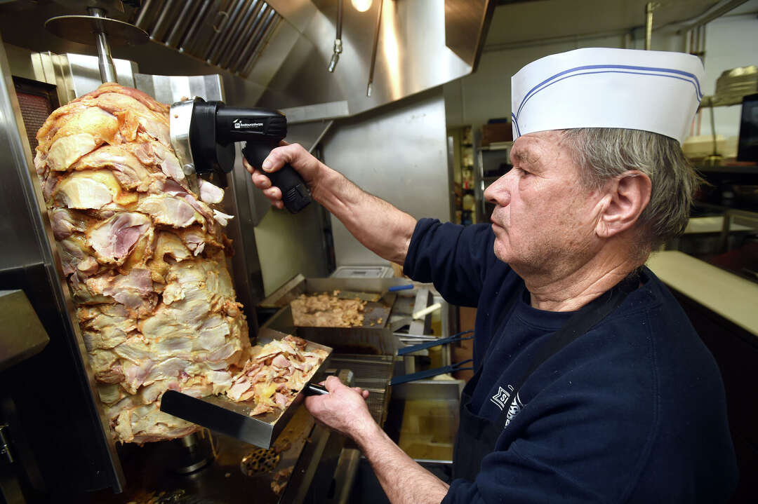 Milford pizzeria branches out to Mediterranean with Silver Sands Gyro