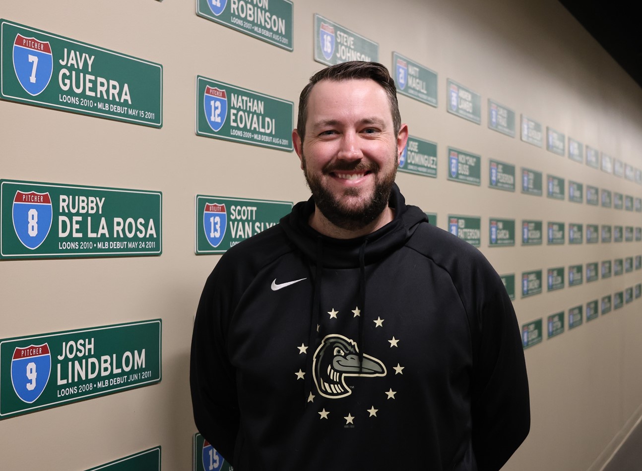 Matt DeVries excited to be back with Loons