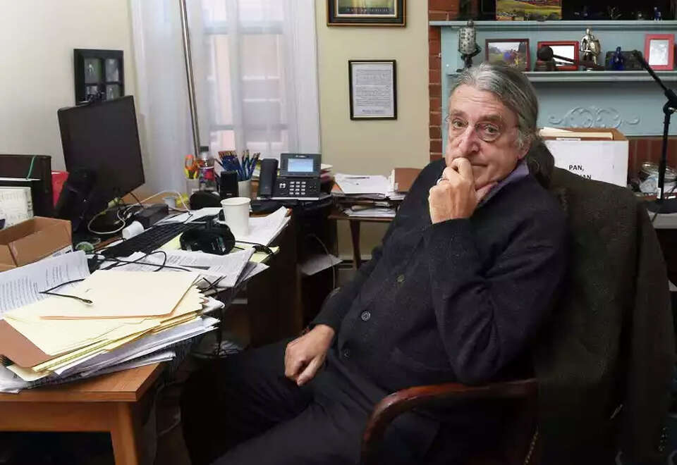 Norm Pattis suspended 2 weeks for misconduct in Sandy Hook case