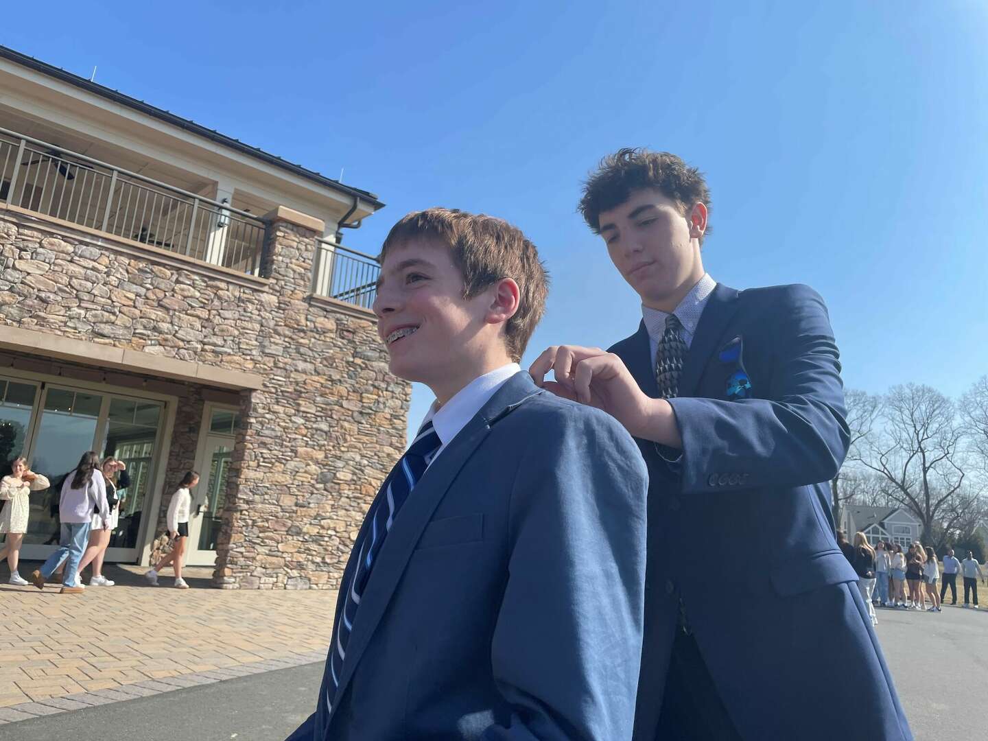 Will McKeever shoots Old Lyme boys basketball into CIAC championships