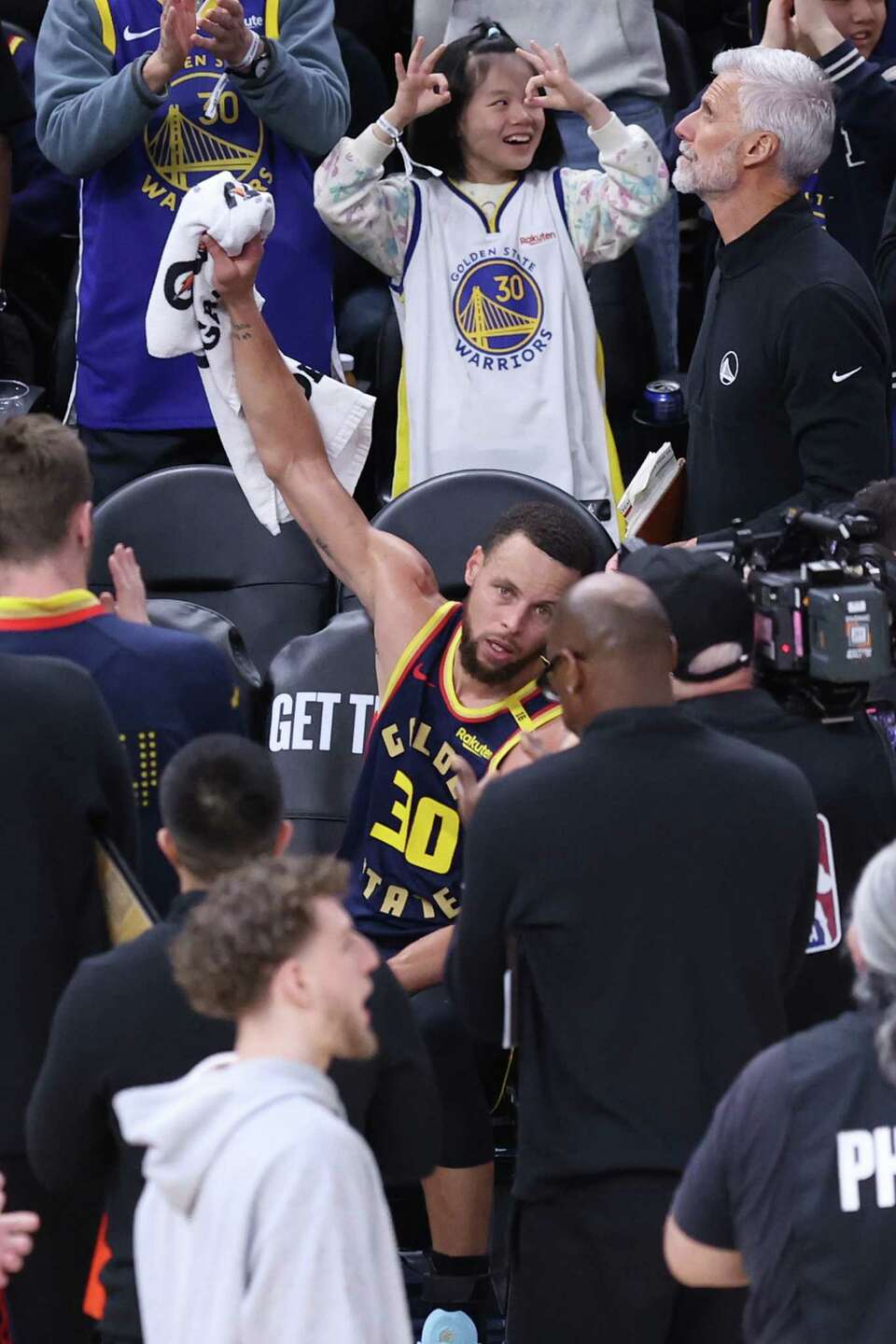 Steph Curry’s 4,000 3-pointers testament to Warriors star’s greatness