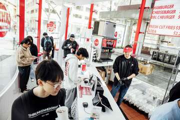 How Campus Burgers in San Jose sells $2 burgers