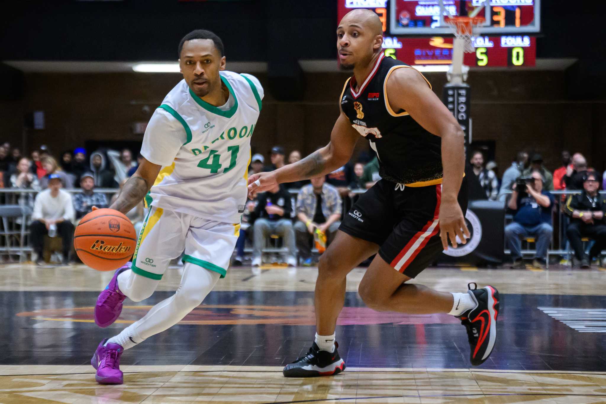 Albany Patroons even rivalry with New York Phoenix