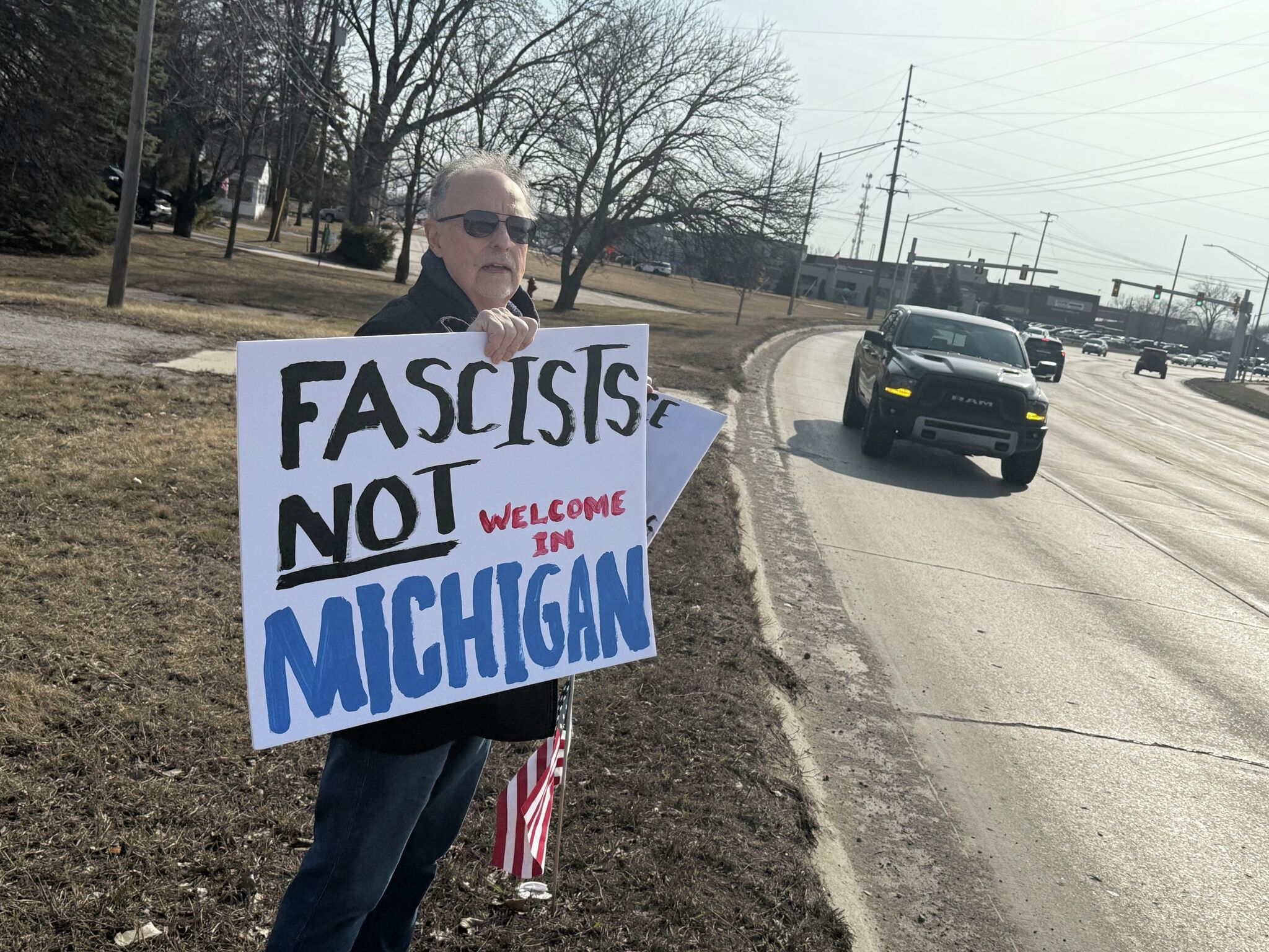 Photos from Vance visit to Bay City, protest at UAW Local 362