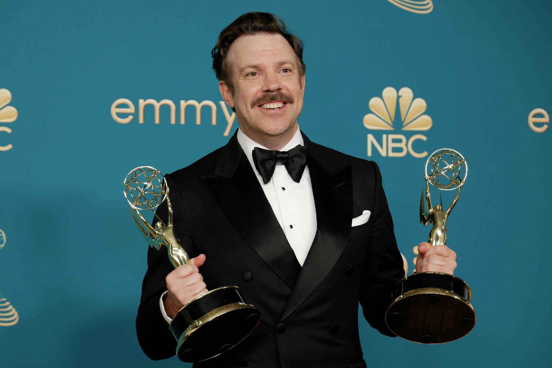 Surprise! 'Ted Lasso' to continue with a fourth season on Apple TV+