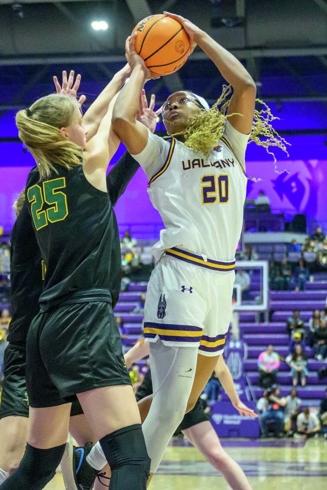 Vermont women's basketball heading to NCAA Tournament