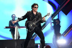 Houston rodeo cancels Journey concert after 'electrical incident'