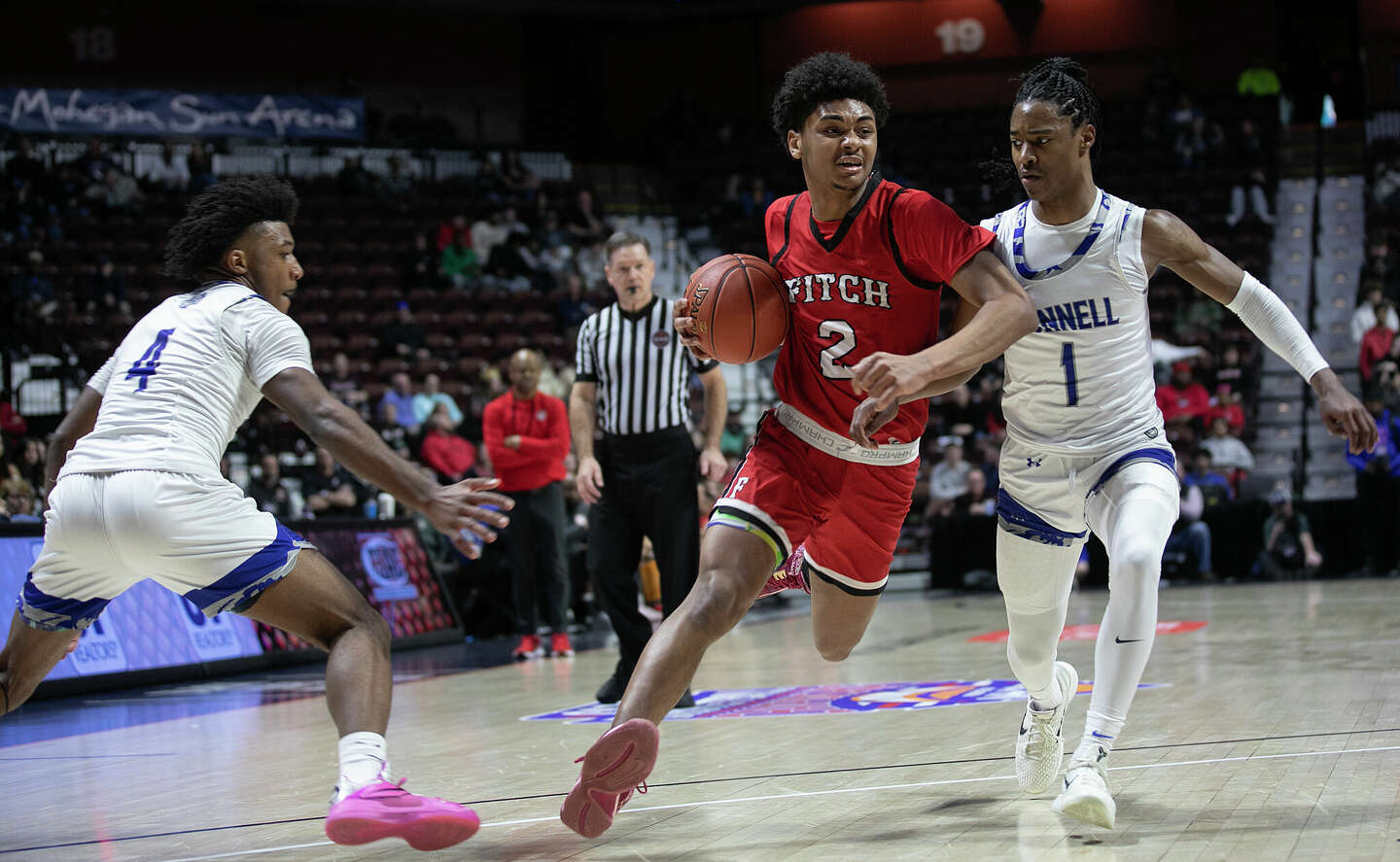 Bunnell boys basketball tops Fitch, repeats as CIAC Division 3 champ