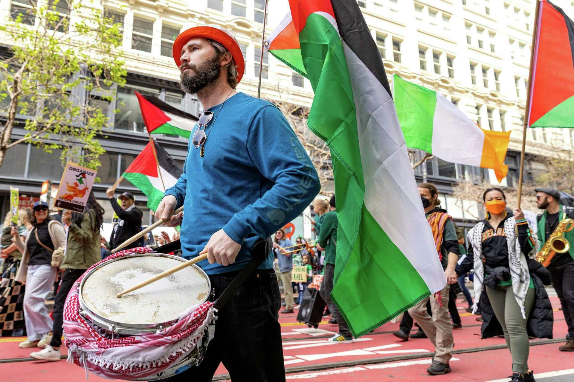 Photos: Thousands salute Irish culture at SF St. Patrick’s Day Parade