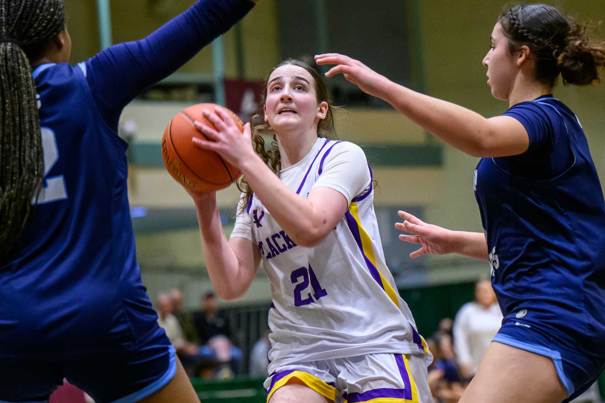 Voorheesville girls' basketball ready to take flight in state semis