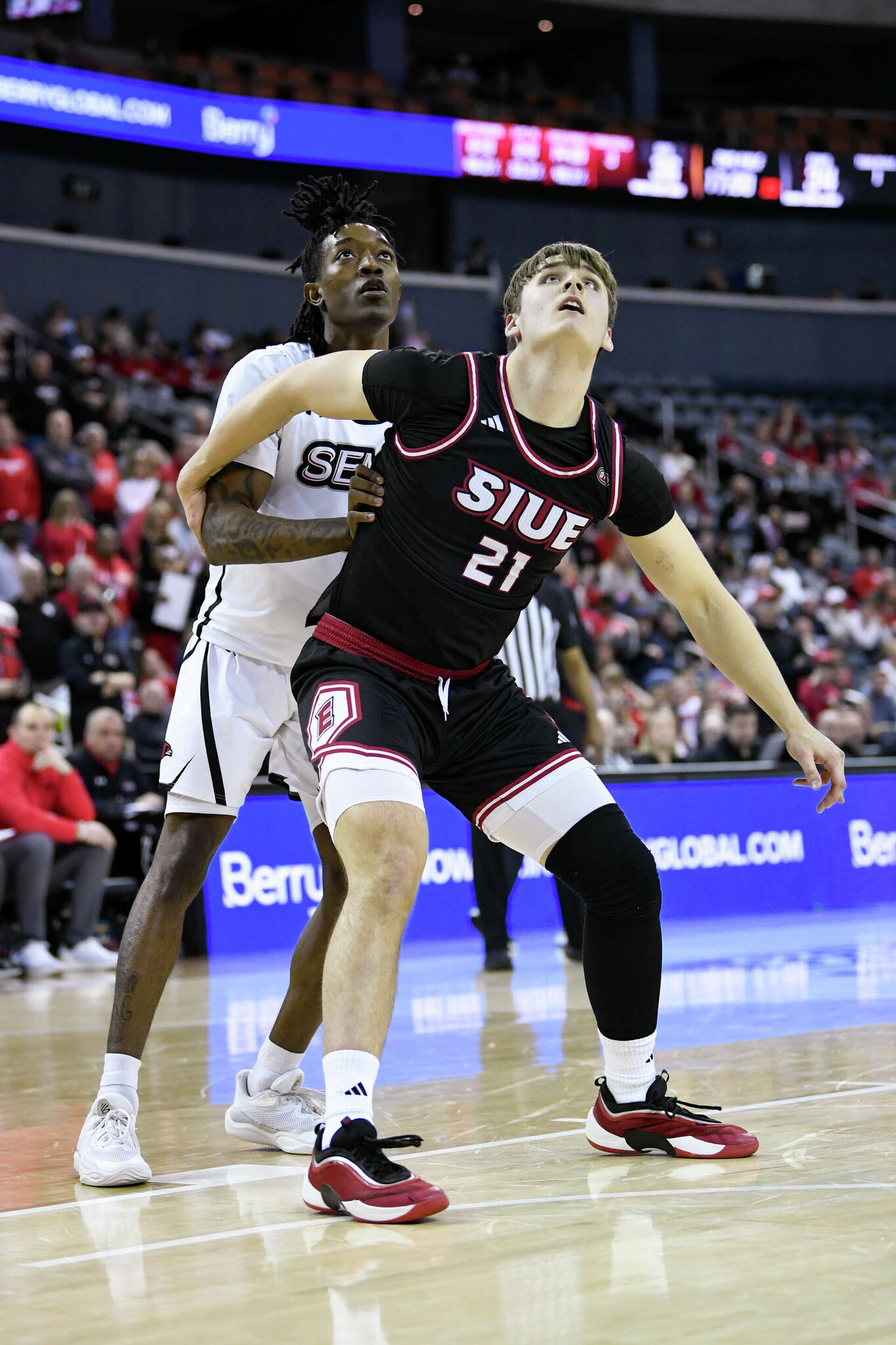 SIUE basketball faces Houston Cougars in NCAA Tournament first round