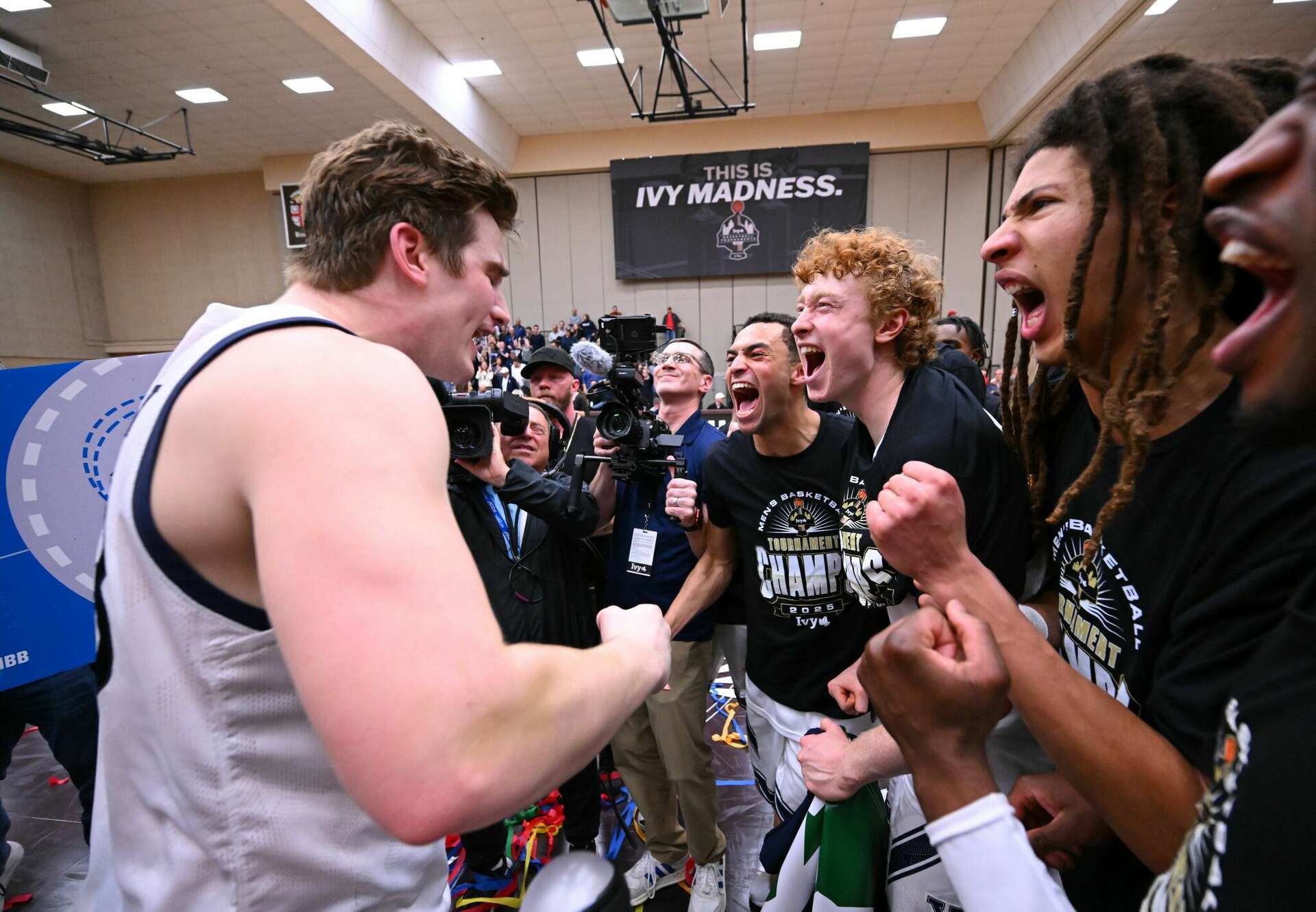 Yale men's basketball earns March Madness berth with Ivy League win