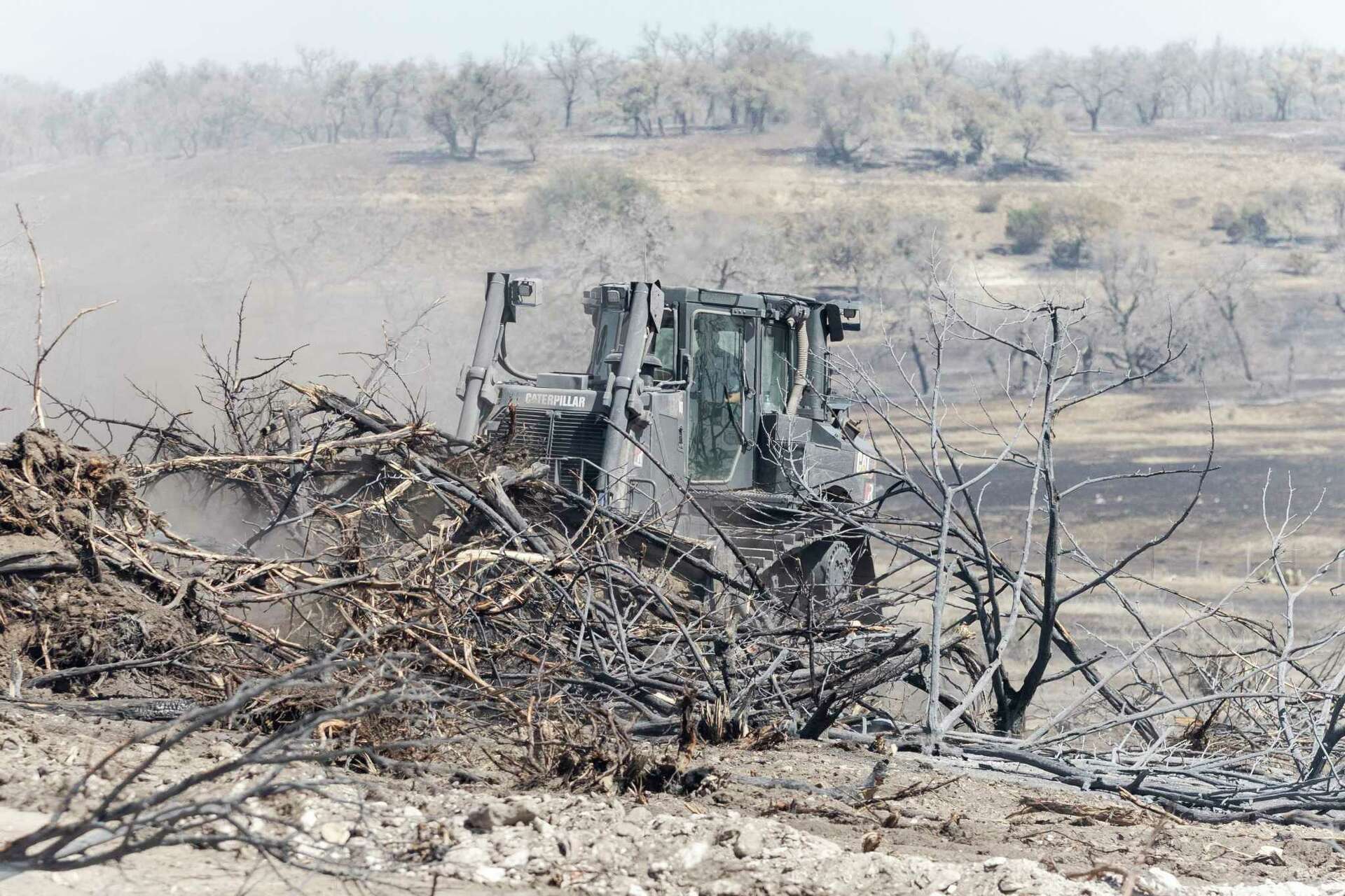 Fredericksburg's Crabapple Fire nearly 65% contained