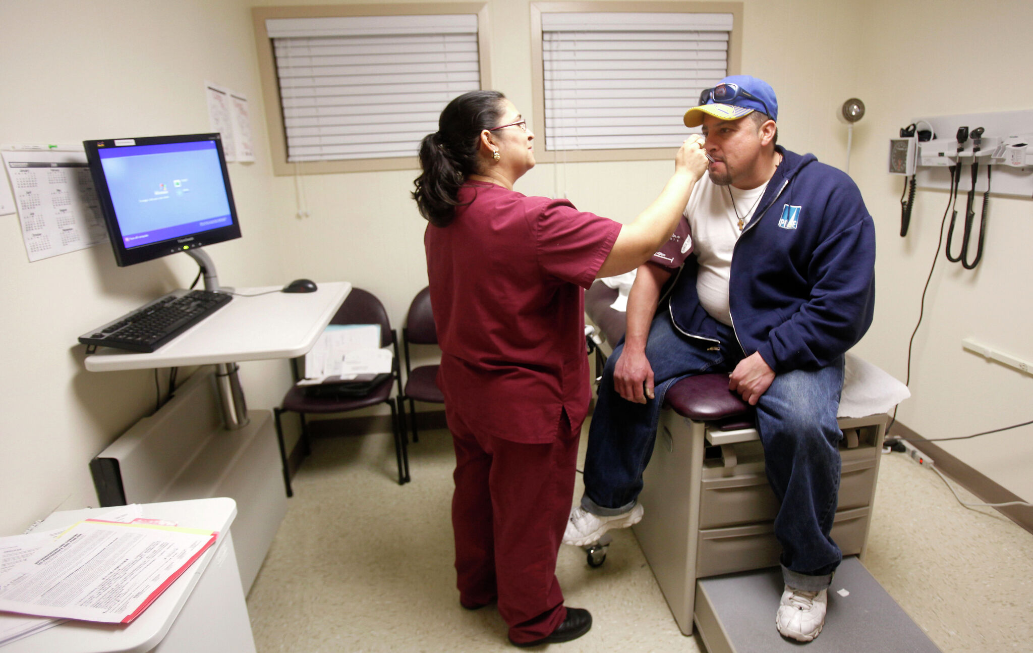 CT residents will pay more as health insurance subsidies end in 2025