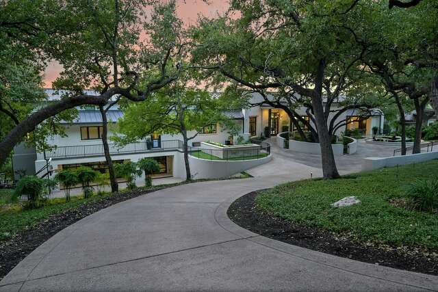 Texas taco chain founder's lakeside $25.5M compound for sale