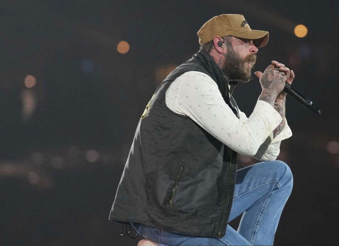 Houston Rodeo review: Post Malone covers George Strait, draws 70K fans
