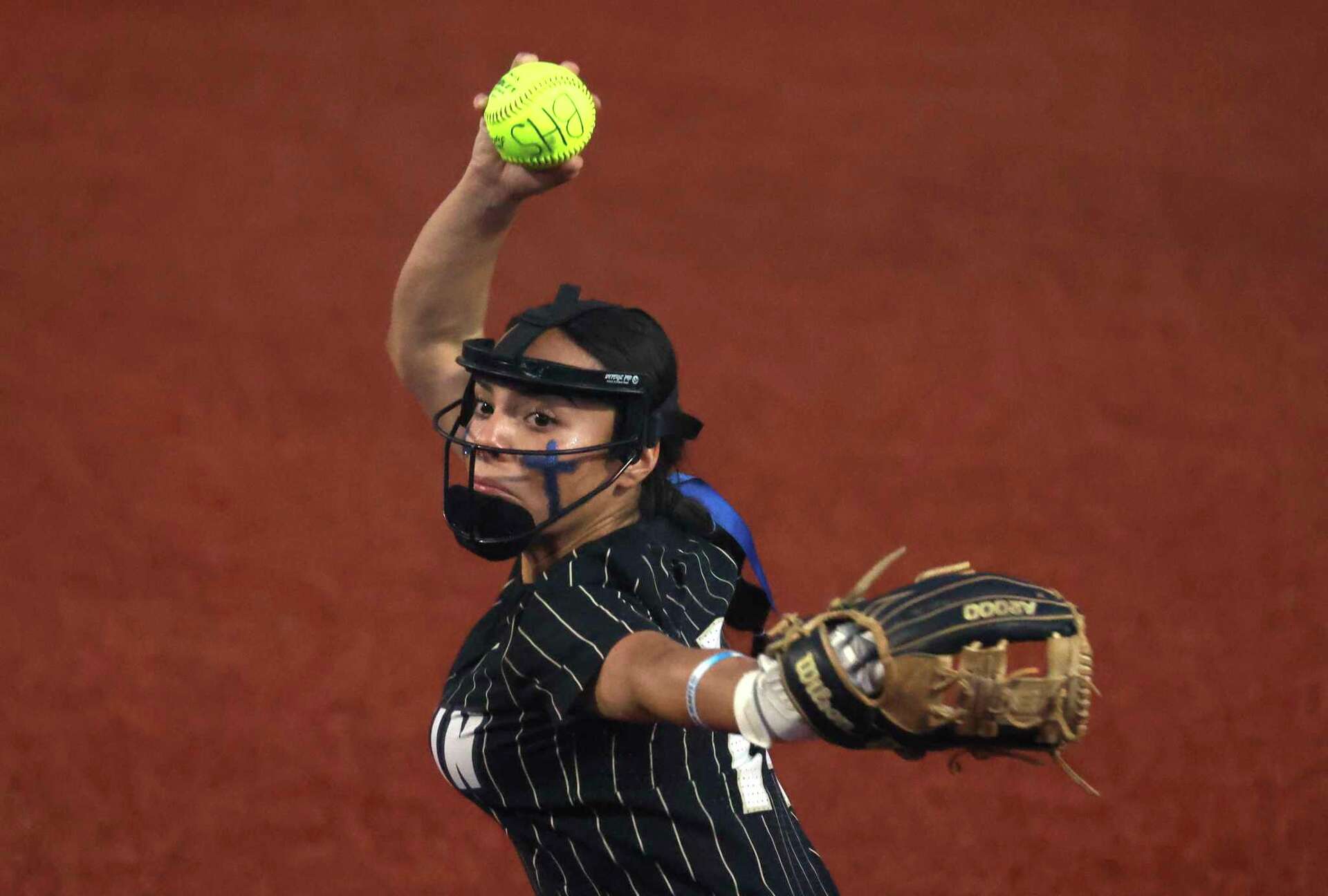 Seguin softball beats Burbank to take District 27-5A lead