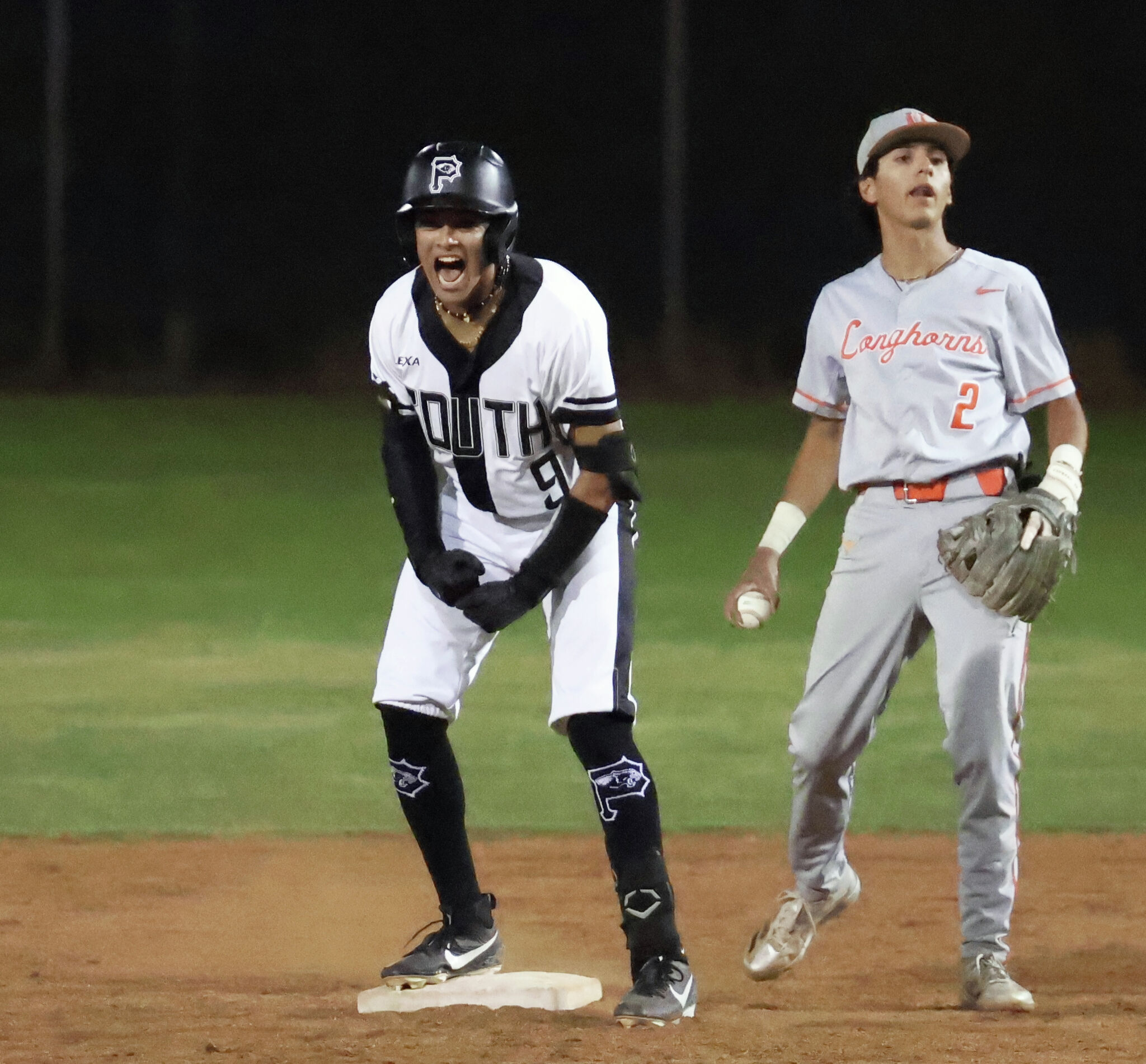 TUESDAY BASEBALL: United South pitches, hits past Laredo foe United