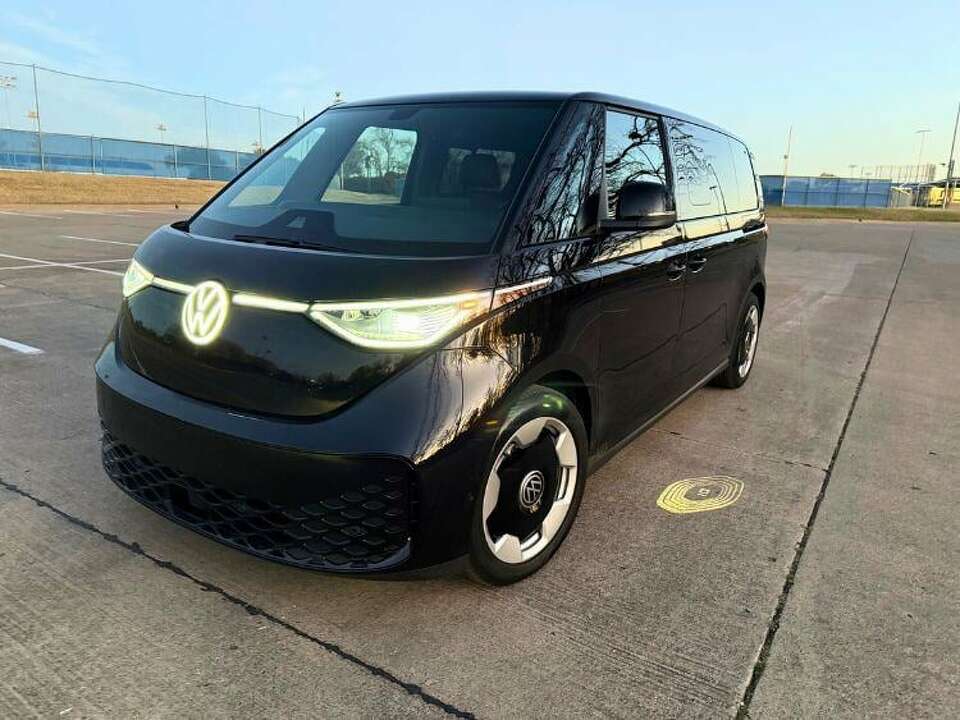 2025 VW ID. Buzz Pro S RWD Review