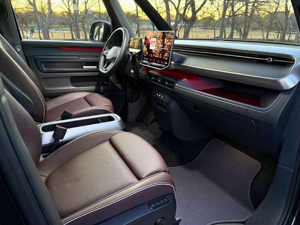 2025 VW ID. Buzz Pro S RWD Review