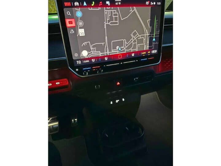 2025 VW ID. Buzz Pro S RWD Review