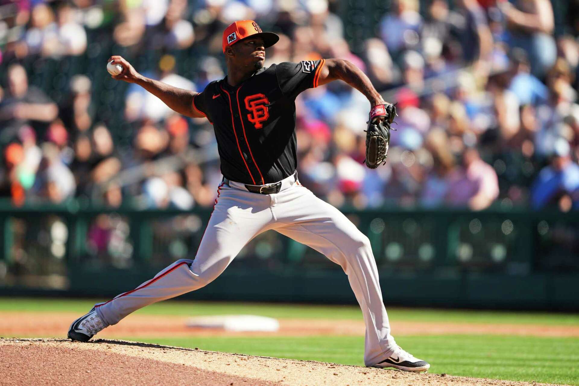 Giants’ Joel Peguero’s power arm might land him on Opening Day roster