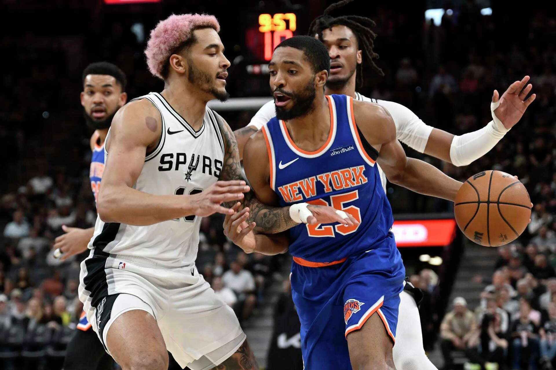 Former Spur Jeremy Sochan expected to sign with New York Knicks